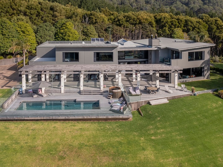 Te Punga Lodge - Whangapoua Beach Luxury Villa - Coromandel