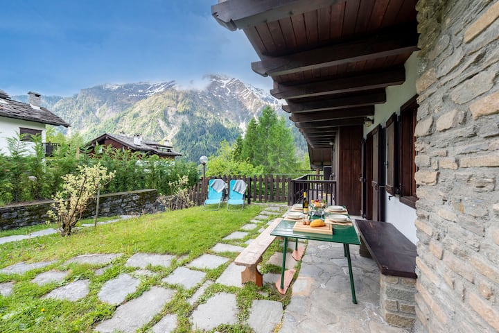 Charming Apartment With Garden In Courmay - Courmayeur