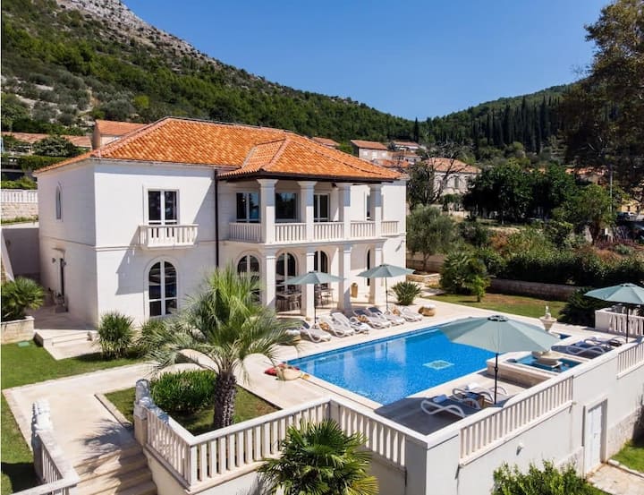 Renaissance Villa Perfect For Leisurely Retreat - Slano