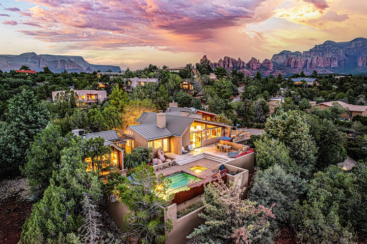 Sleeps 12. Salt Water Pool. Prime Sedona Location - Sedona, AZ