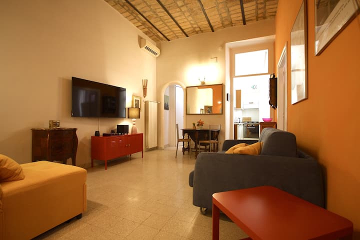 Manara Holiday House - Rome