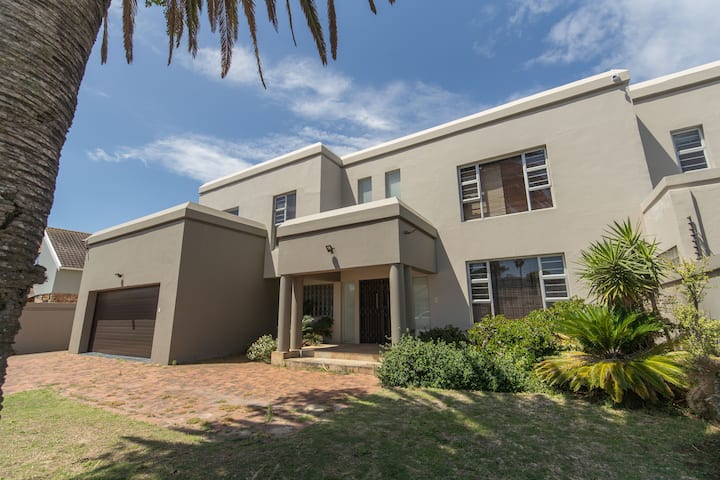 Wanderlust Whiskaway - Port Elizabeth