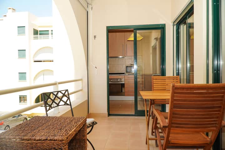 Salgados Apartment By Dreamplaces - Guia