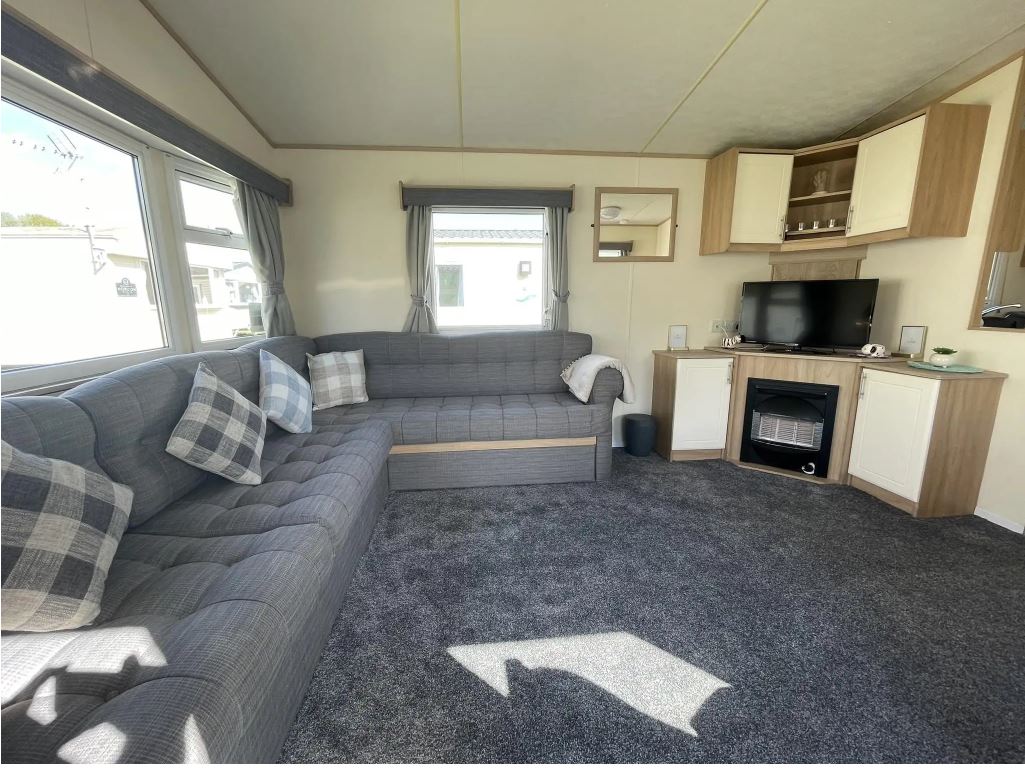 Great Caravan With Homely Feel In Clacton-on-sea - Walton-on-the-Naze
