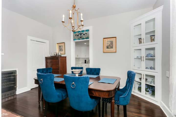 Borum House | 3/2.5, Full Kitchen, Downtown - Natchez, MS