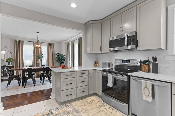 Downtown - Sleeps 8 - We Love Doggies! - Wilmington, NC