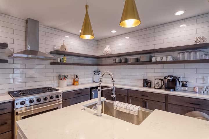 Great Value In A2 Close To Uofm - Ann Arbor, MI