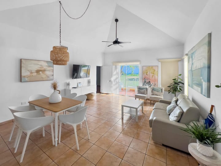 Palmas Doradas 505 | Boho Apt Walking To Beach - Humacao