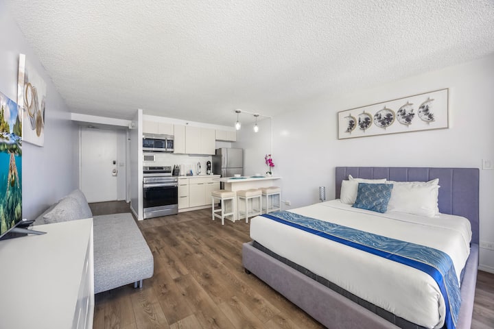 Host Pays Airbnb Fees -Free Parking - O‘ahu, HI