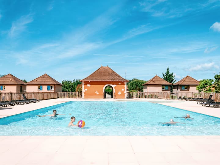 Le Domaine De Claire Rive By Interhome - Puy-l'Évêque