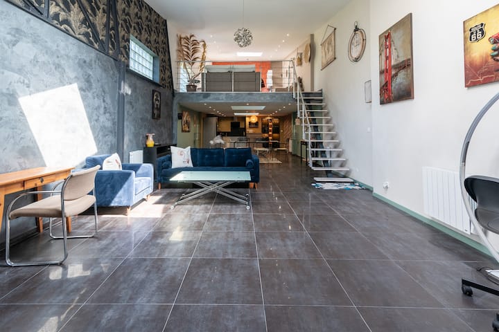 Le Loft Majestueux - Loft De 250 M² Avec Parking - Deuil-la-Barre