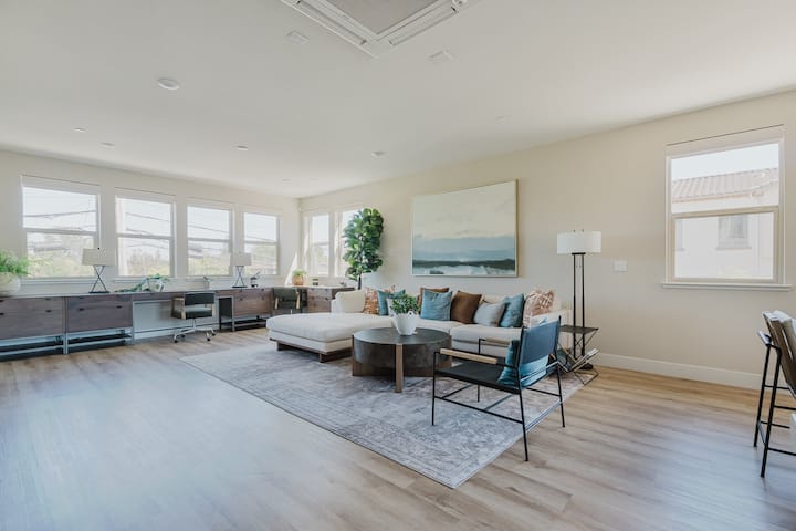 Blueground | Sunnyvale, Parking & W/d, Nr Shops - Santa Clara, CA