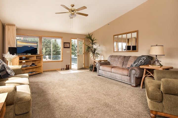 Luxury Galore: The Anvil Experience! - Jackson, WY