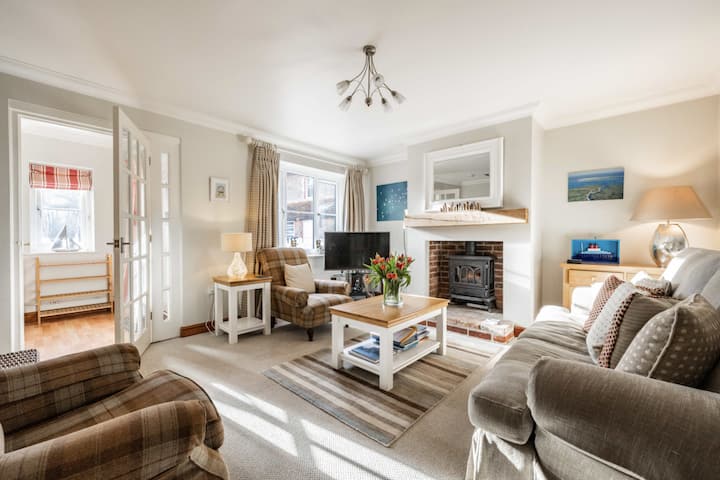 2 Garden Cottage, Blakeney - Blakeney