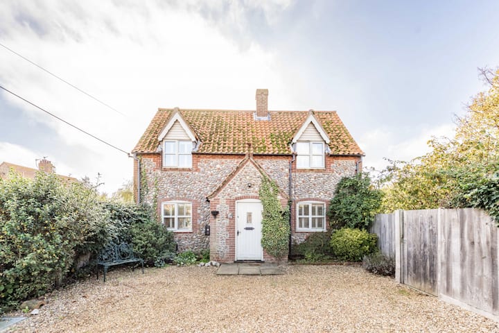 Beehive Cottage, Morston - Blakeney