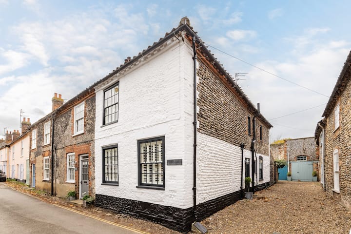 Roundstones, A Characterful Cottage In Blakeney! - Blakeney