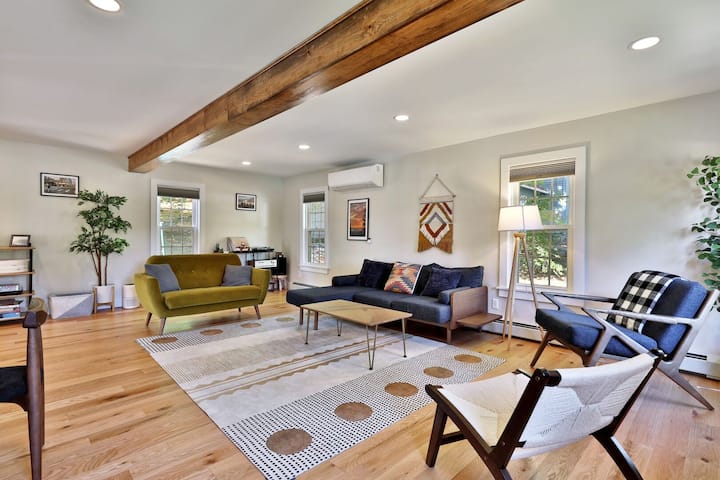 Family Retreat At Lake Bomoseen: 4br/2ba Home - Fair Haven, VT