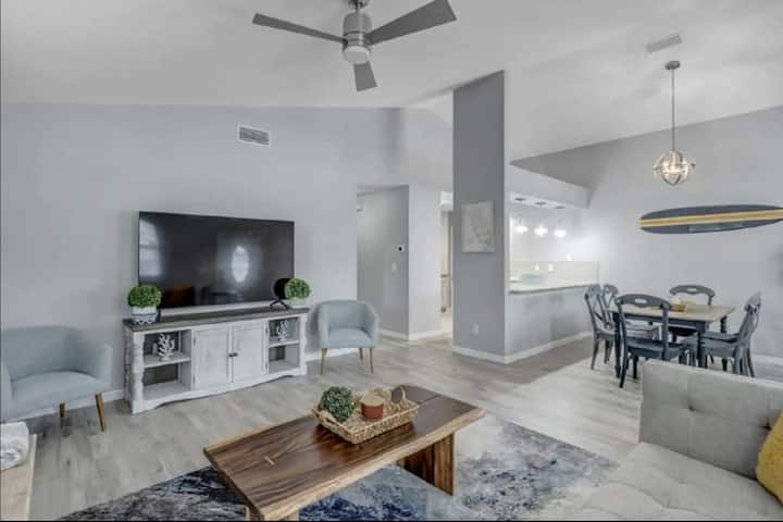 Cozy Getaway - Close To Beach Fun And Mayo Clinic! - Neptune Beach, FL