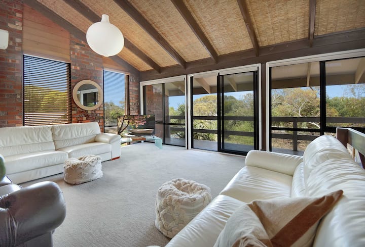 Coastal Dream | Bush Walks & Beach In Ocean Grove - Point Lonsdale