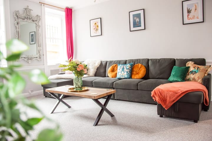 Basement Beauty, Bennett Street - Bath