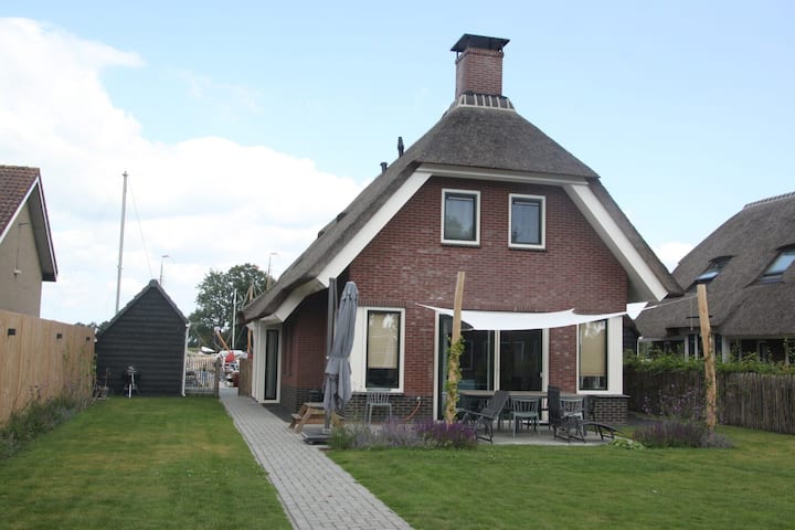 A- Twee Gebroeders - Lemmer