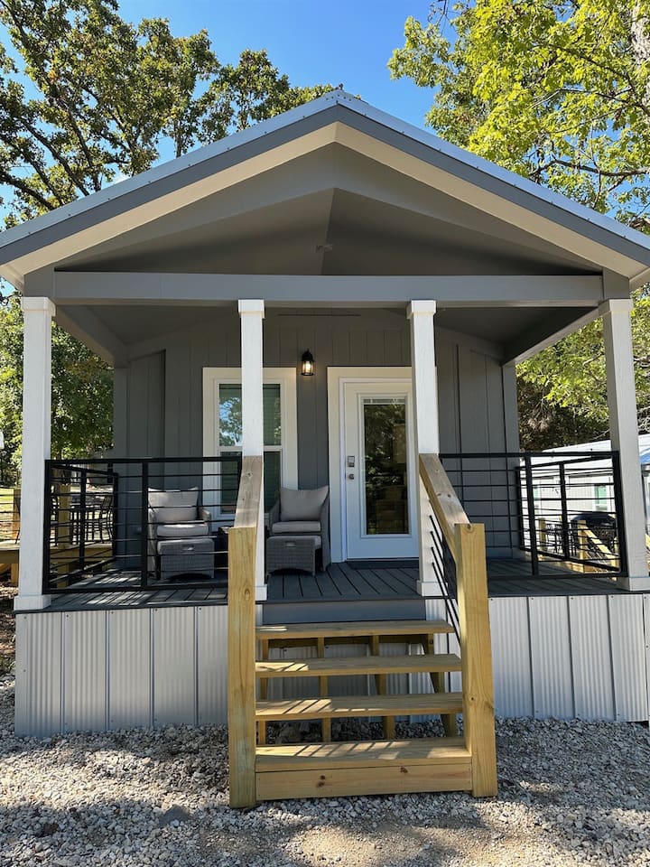 Brand New Lake Cabin! 1 Mile From Buzzard Roost - Mountain Home, AR