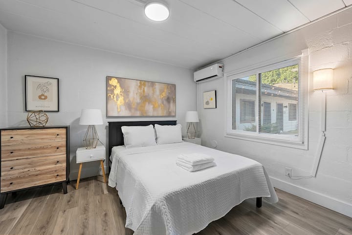 Chic City Retreat 93e - Columbus, OH