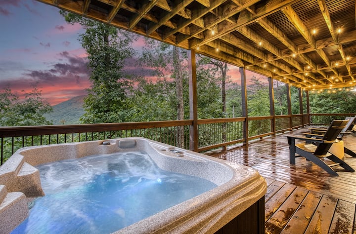 Amazing Views-game Room-wrap Around Decks-hot Tub - Blue Ridge, GA