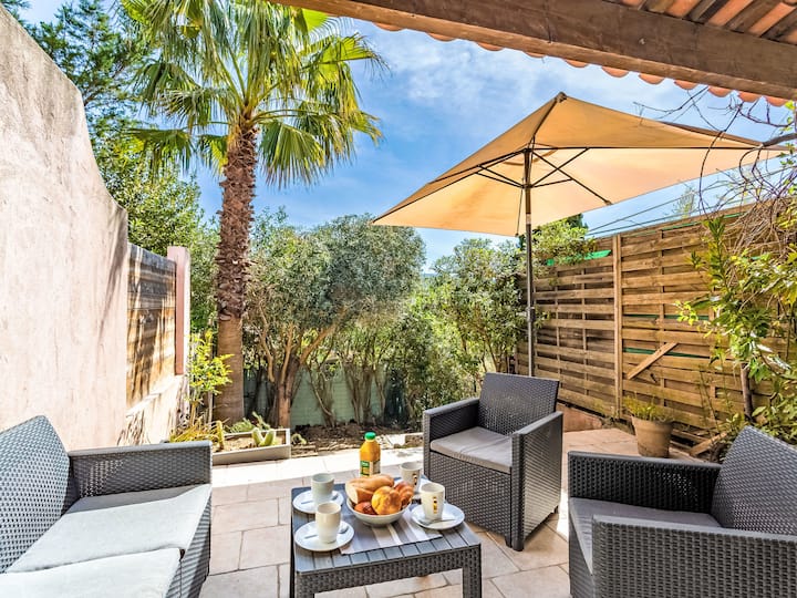 Le Hameau De Gassin By Interhome - Gassin