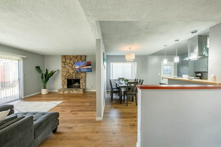 Cozy, Calm, Cool 3bd Fenced Yard - Monrovia