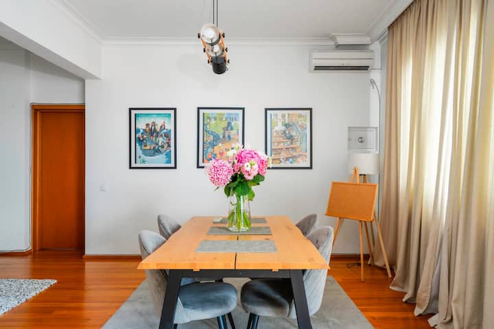 Charming 2bd Apartment In The Heart Of The City - Sofia