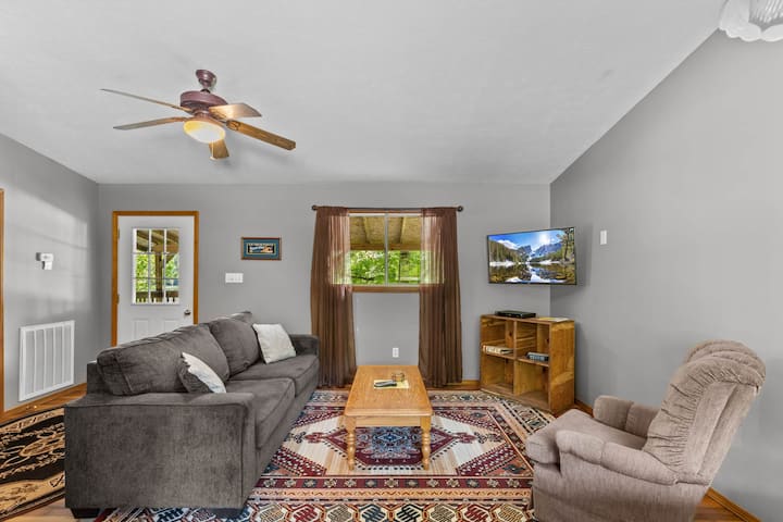 Cottage 1 At Rim Shoals - Bull Shoals, AR