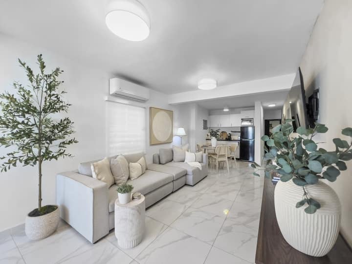 Tapia 1 | Modern Apt For 8 W/ Queen Bed @ Santurce - San Juan, Puerto Rico