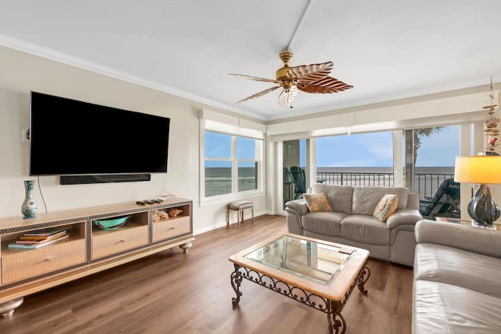 Direct Ocean View, Private Washer & Dryer A214 - Crescent Beach, FL
