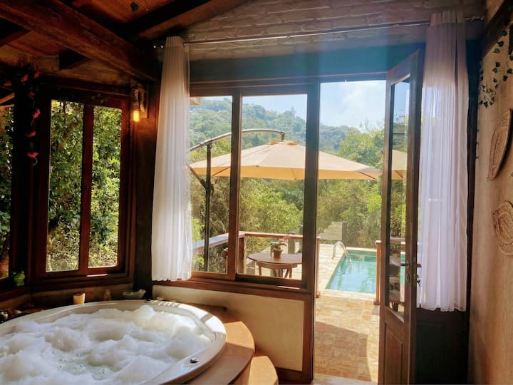 Suíte C/ Café, Hidro, Lareira E Piscina - 20min Sp - São Paulo