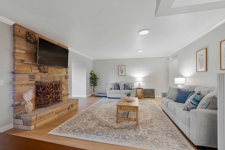 Game Room & Fire Pit | Short Walk To Downtown! - Paso Robles, CA