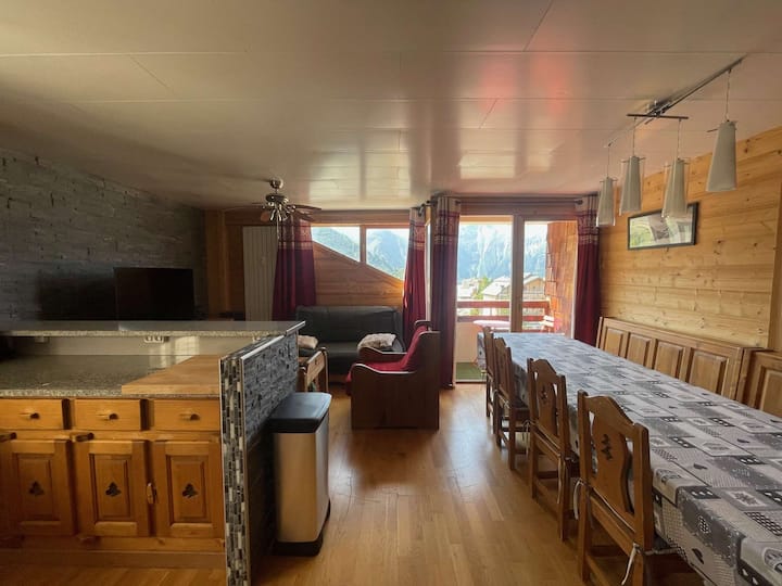 Appartement Coup De Coeur En Plein Centre De Stati - Auris