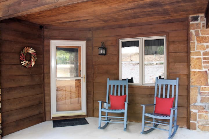 Family Friendly Home With Large Fenced Yard! - Hot Springs Village, AR