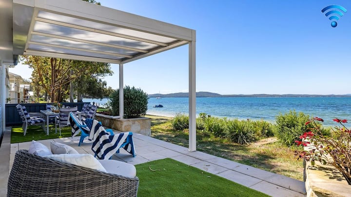 Foreshore Bliss - Salamander Bay