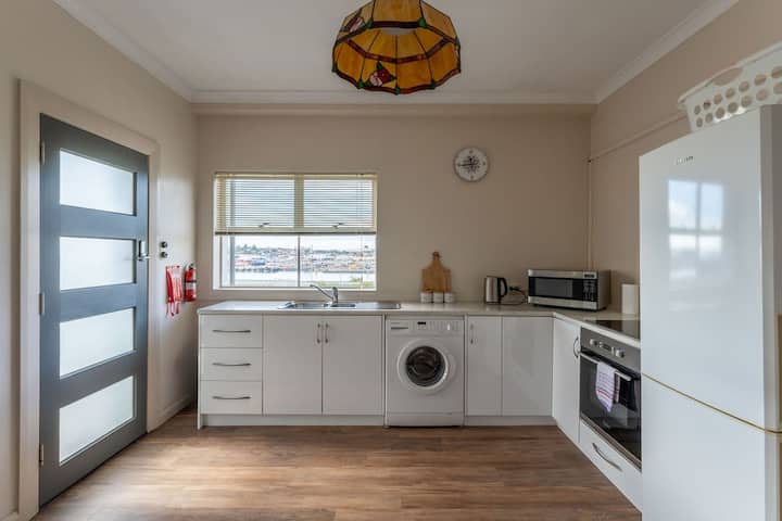Cosy And Comfortable Unit With Parking & Wifi - Aberdeen