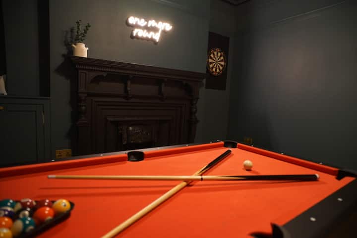 The Gnoll House | Central | Parking | Games Room - Port Talbot