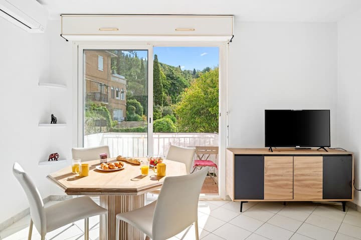 Villa Julia -Calme Spacieux - Parking Privé - Clim - La Turbie