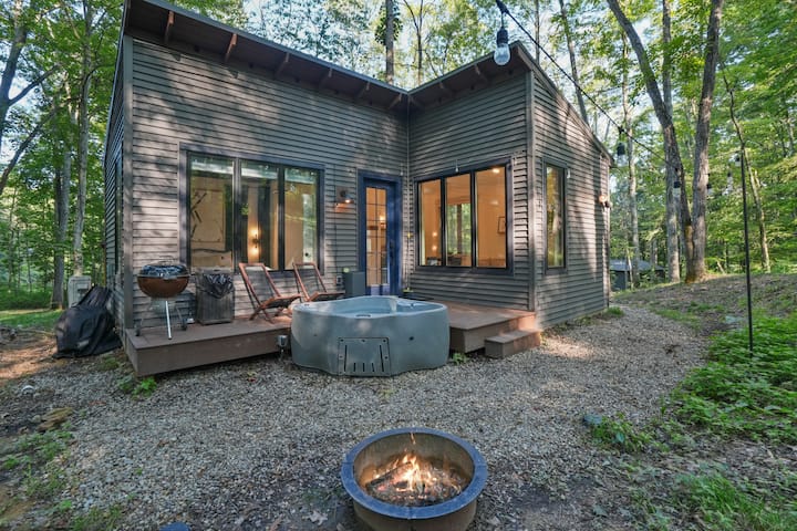 Romantic Cabin - Hocking Hills- Xo Bungalow - Hocking County, OH