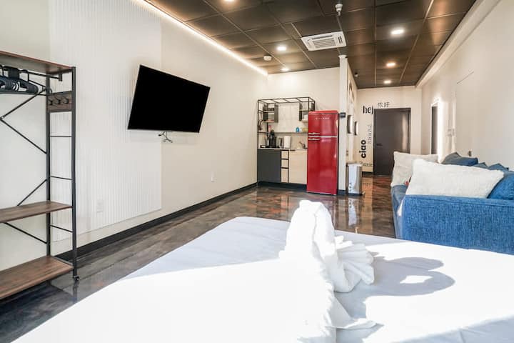 *New* Loft 3 Min To Cmu, Pitt Sleeps 4 - Pittsburgh, PA