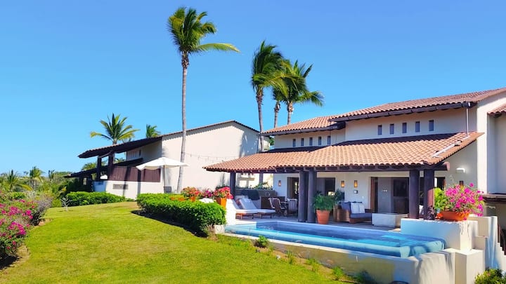 For Big Groups! Side-by-side Four Seasons Villas - Punta Mita