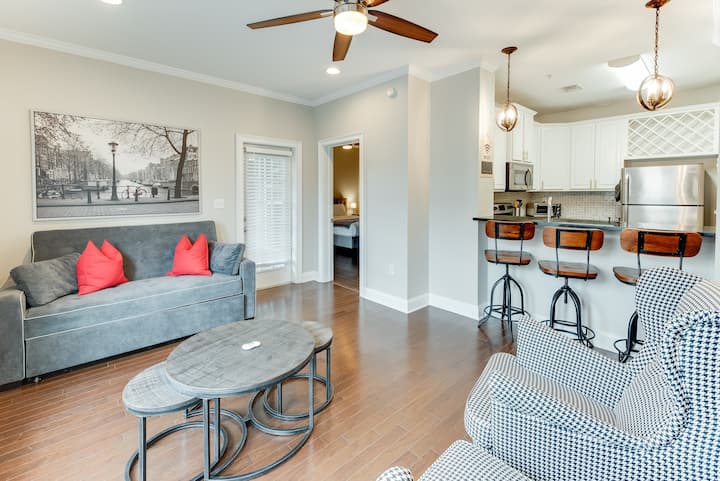 Houndstooth Haven: Cozy 2-bedroom Retreat Near Ua - Tuscaloosa, AL