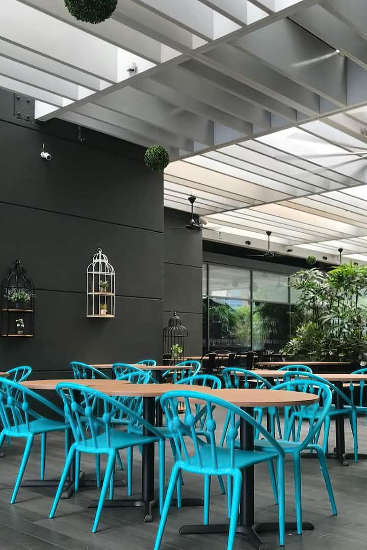 Newly Renovated Loft With Breakfast Included - Singapore