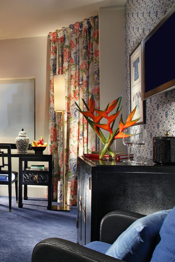 Pierre Yves Rochon Designed Haven Near The Shops - Singapore