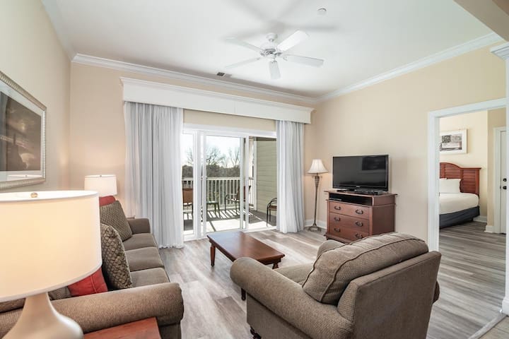 Sun And Fun 1 Bedroom Resort View Suite Sleeps 4 - Pawleys Island