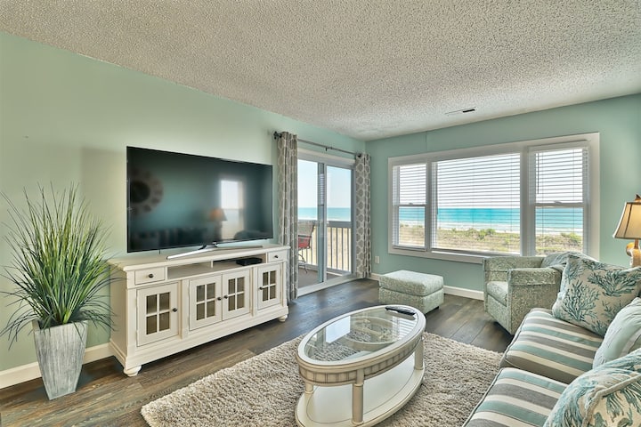 Pet Friendly-oceanfront-sleeps 8-10% Off Apr/may - North Myrtle Beach, SC